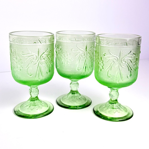 Indiana Glass | Dining | Vintage Indiana Glass Chantilly Green Tiara ...